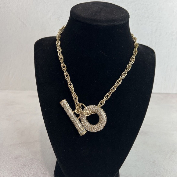 Unbranded | Jewelry | Toggle Necklace Gold Tone Capsule Classy Classic ...